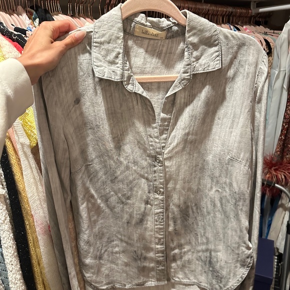 Bella Dahl | Tops | Bella Dahl Acid Wash Look Button Down | Poshmark
